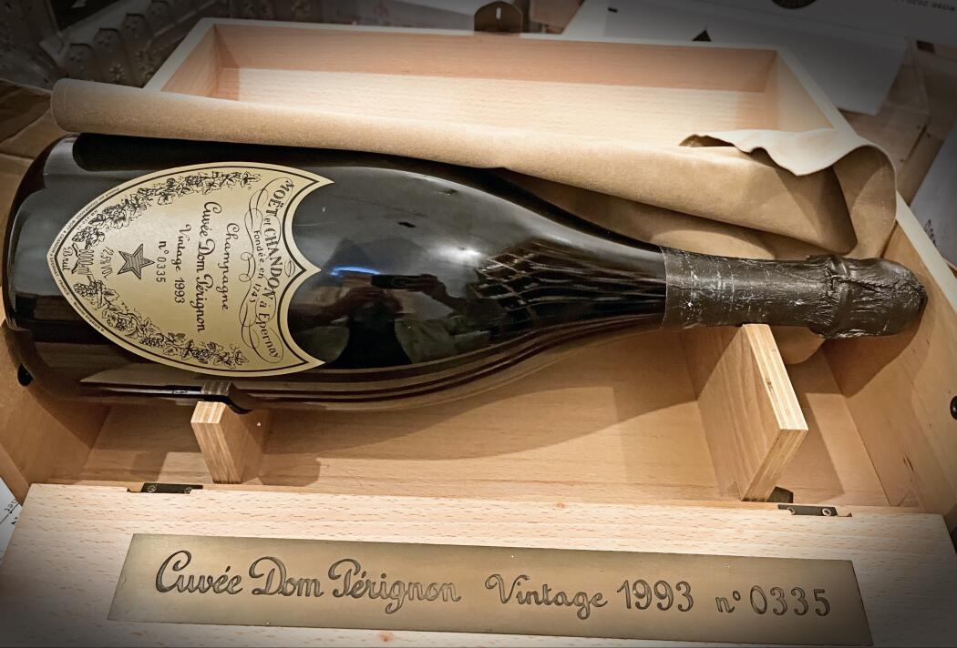 Dom Pérignon von Dom Pérignon online kaufen
